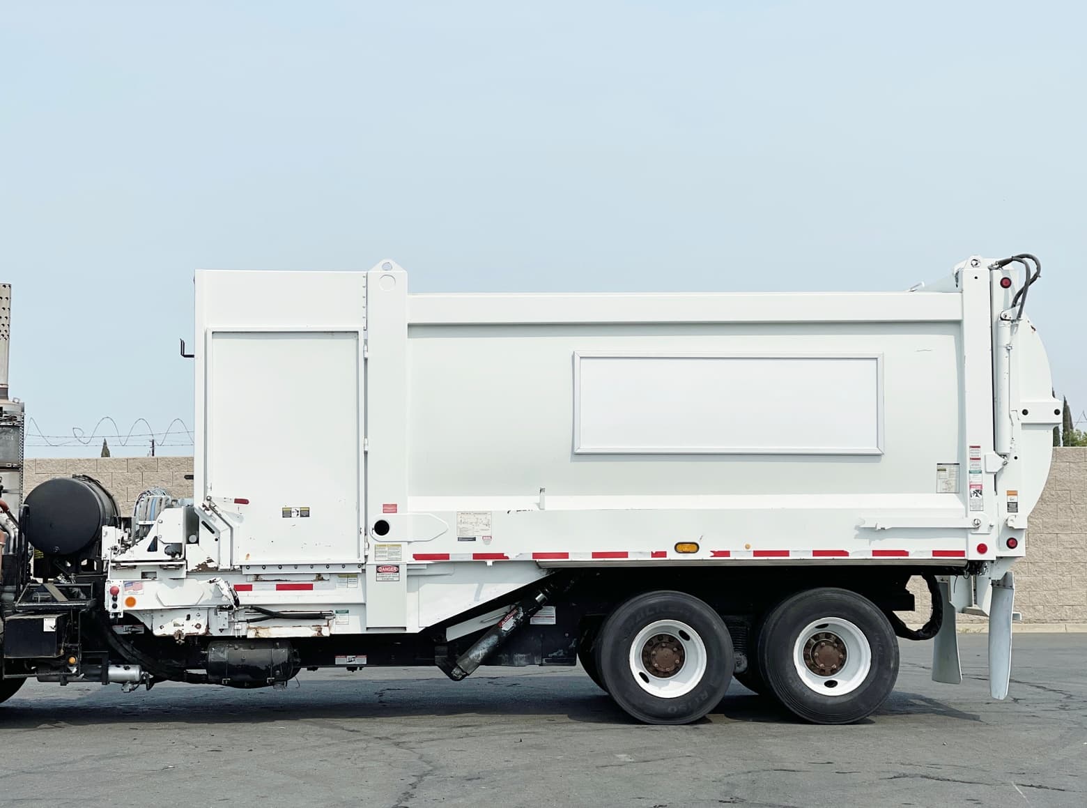 Heil Garbage Trucks — Truck Site